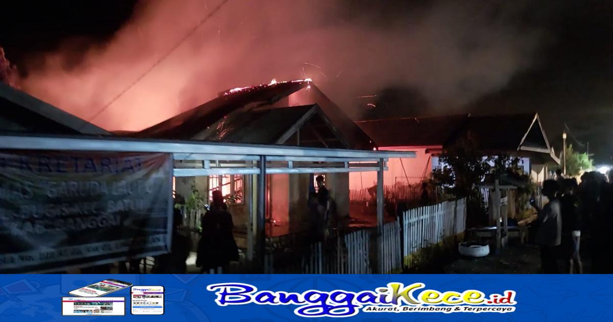 Kebakaran Hebat Hanguskan Rumah ASN di Batui, Kerugian Ditaksir Ratusan Juta – Banggai Kece