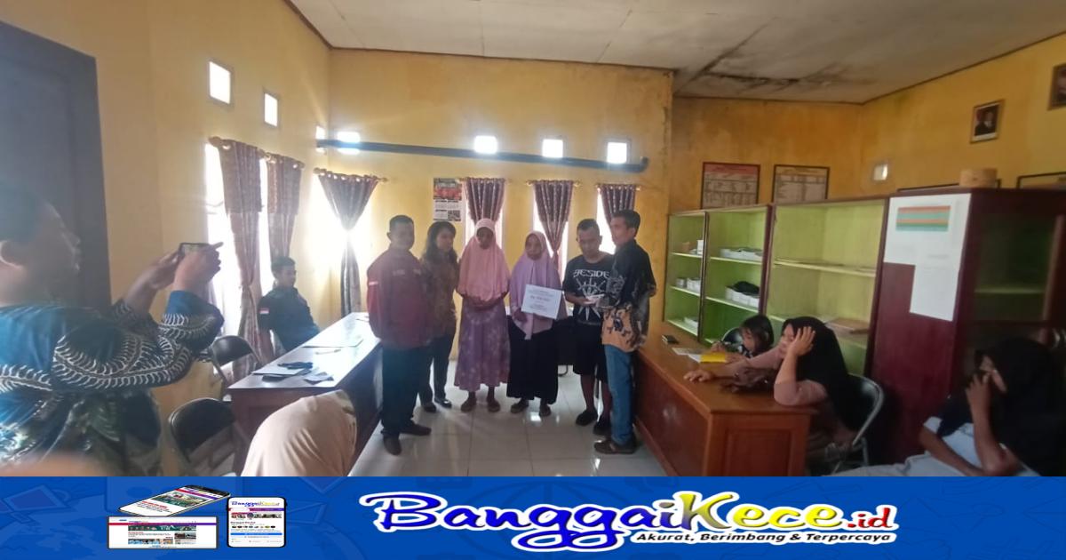 Desa Paisumosoni Salurkan BLT-DD Tahap Pertama, 18 KPM Terima Bantuan – Banggai Kece