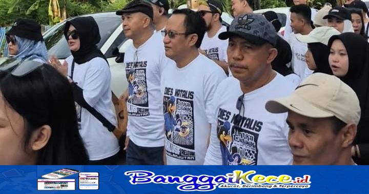 Dies Natalis ke-25, Ribuan Alumni dan Civitas Akademika Untika Meriahkan Jalan Sehat – Banggai Kece